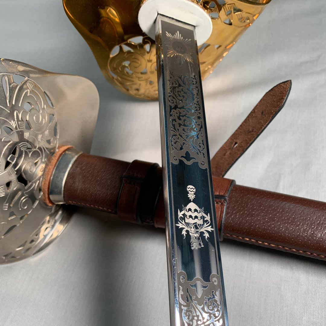 Military Gifting and Presentations - Engraving Crew